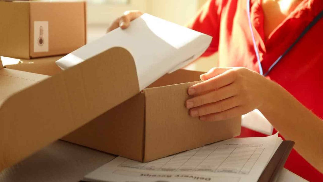 Spedire con eBay: la guida completa