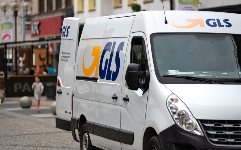 Spedire con GLS: guida alle tariffe e ai servizi di spedizione